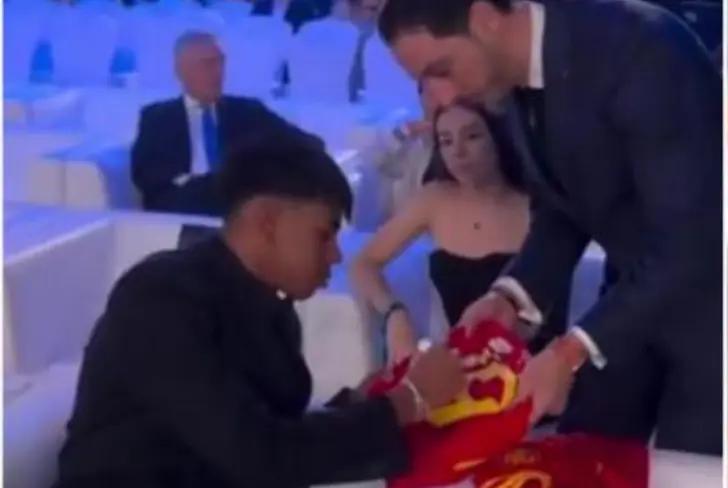 Lamine Yamal and Álex Padilla: The Surprising Couple Capturing Fans ...