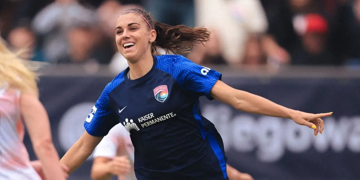 What team does Alex Morgan play for?