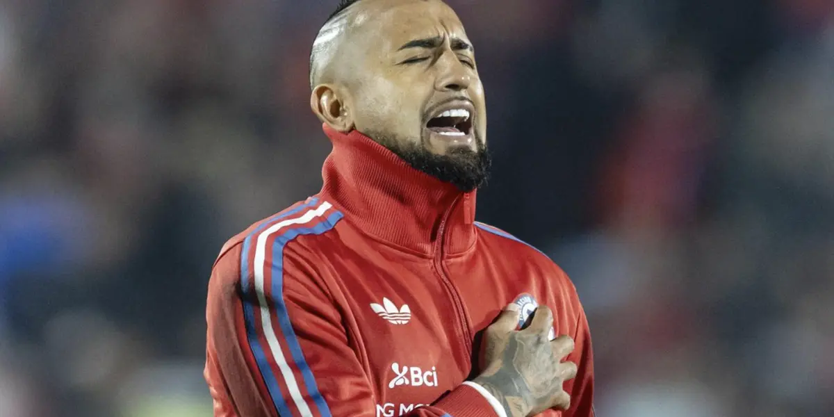 Vidal's Kids Wake Up, But It's Another Nation's Jersey They're Wearing!