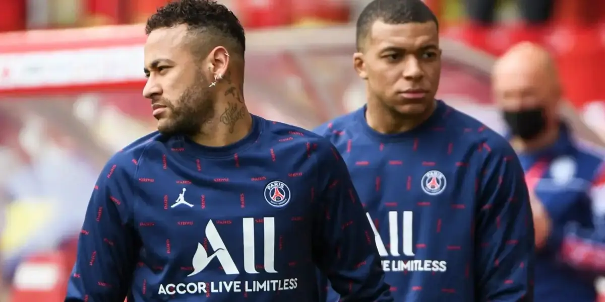 Mbappe's last action in which he demonstrates his bad relationship with ...