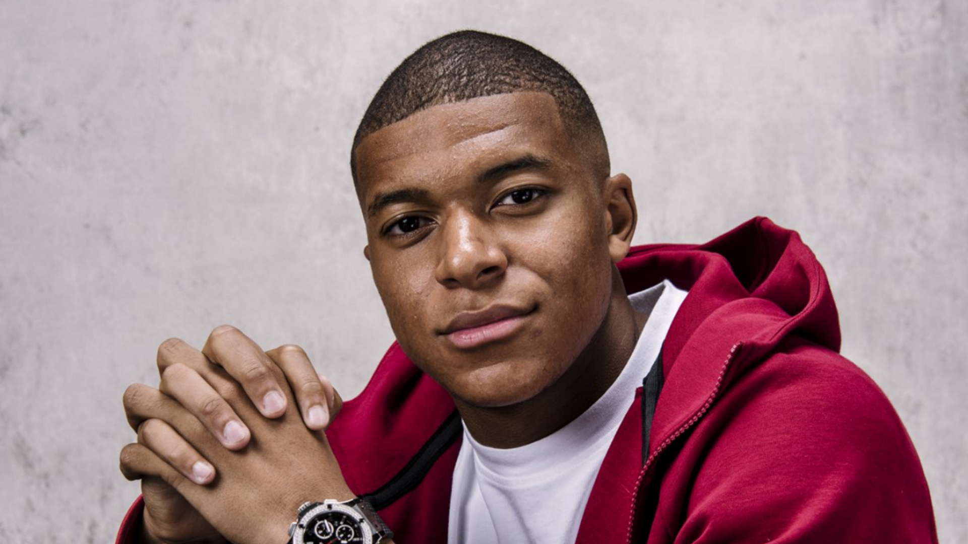 Kylian Mbappé: beyond football, a young man committed to his community ...