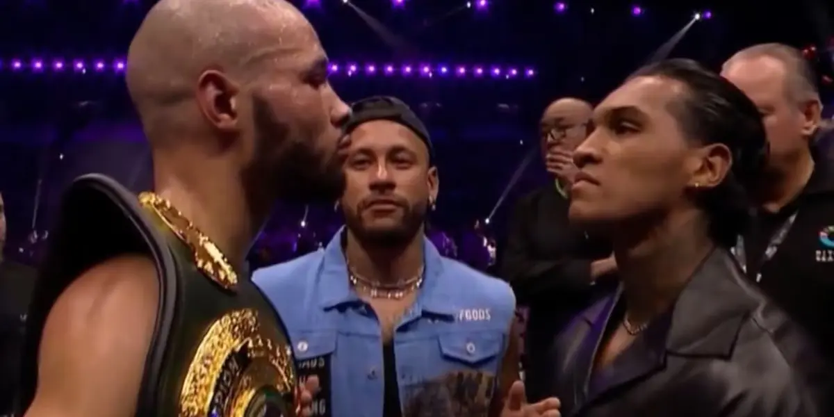 Neymar Causes a Frenzy on Social Media with His Appearance at a Boxing ...