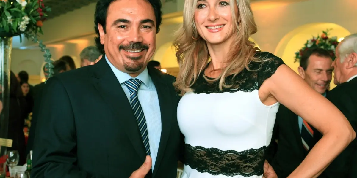 Hugo Sánchez' wife: who's Isabel Martín and her best photos