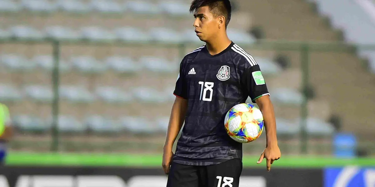 Efraín Álvarez's future was defined: will he play for Mexico or the USA?