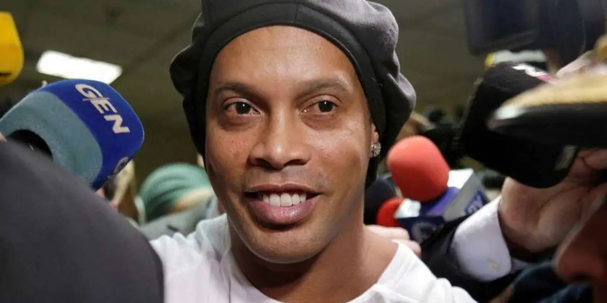Ronaldinho's life in prison: photos and parties with women from former ...
